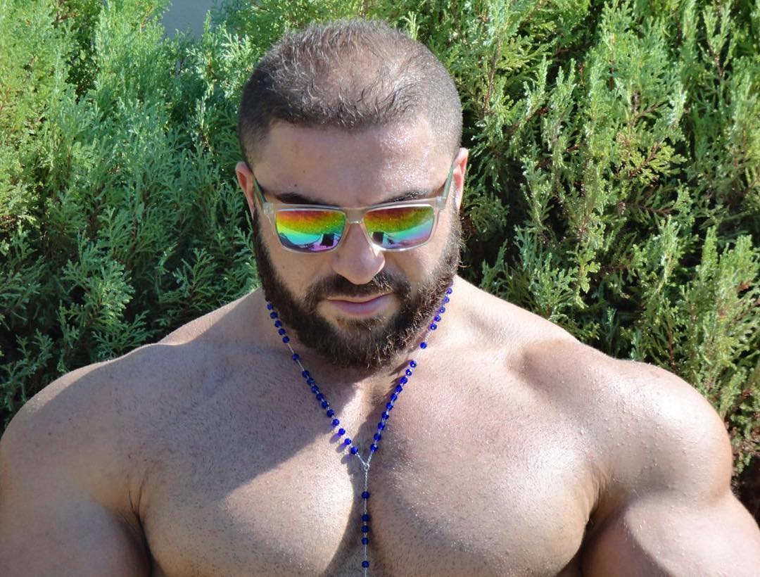 Muscle Lover: Syrian muscle hunk Ayman Bawadkji