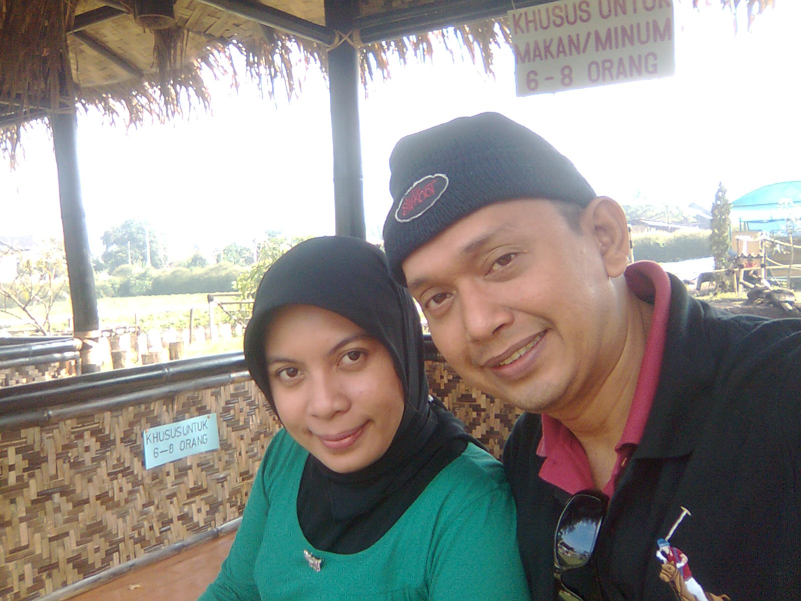 Syamsul Bakhri Tanri ( SBT ): Syamsul Bakhri Tanri ( SBT ) & Istri Drg. Sri Mulyati (Lia) [foto]