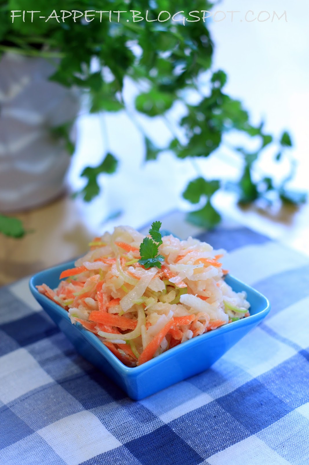 Jedz Fit - Bon Appétit!: Przepisy na surówki