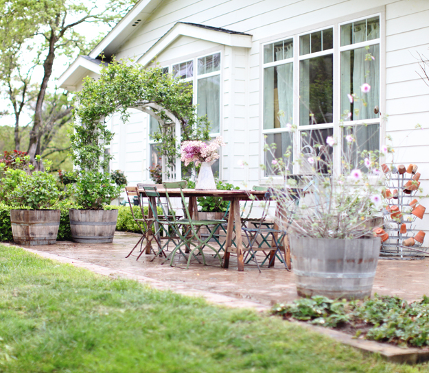Dreamy Whites: A Favorite Pancake Recipe, Keeping The Table Simple, Spring