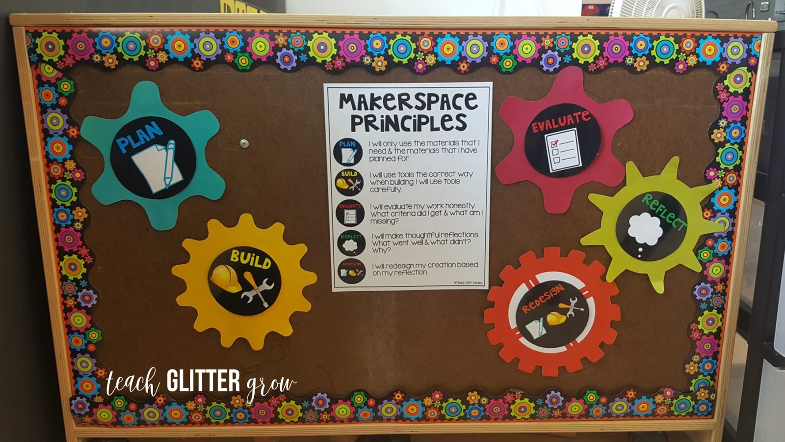 Science Lab Set Up - Teach Glitter Grow