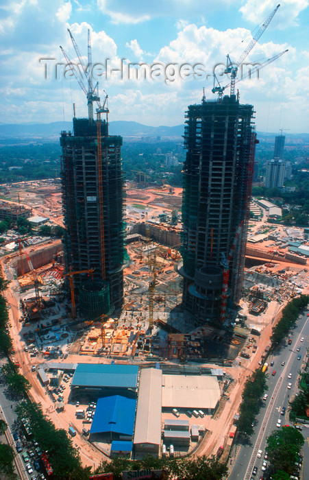 Encyclopedia: Petronas Towers Construction