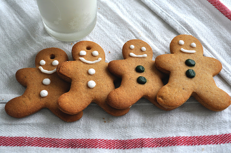 Fashion Gourmet: Christmas baking week - Gingerbread feast!