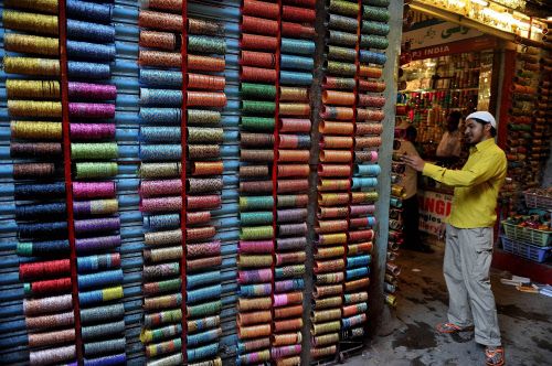 Hyderabad Tourism Places: Laad Bazar Charminar