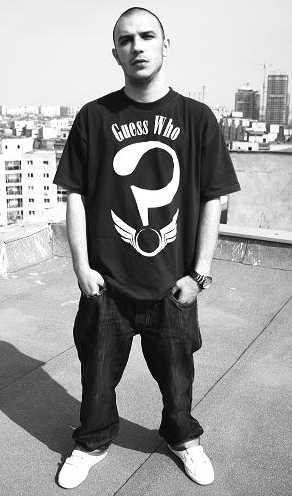 INFORMATII GUESS WHO: Biografia rapper -ului Laurentiu Mocanu