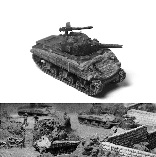 Kampfgruppe 1/144: 1/144 WWII US M4 Sherman with 105mm Howitzer - CGD
