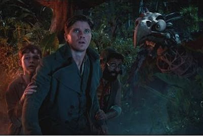 Cinéma : Pan réalisé par Joe Wright - Avec Hugh Jackman, Levi Miller ...