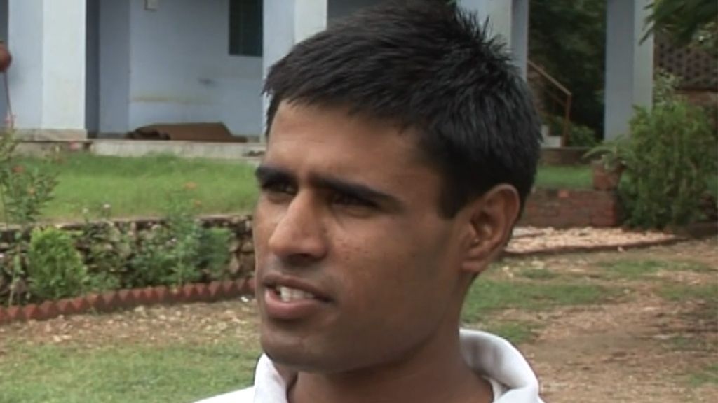 NickALive!: Meet Om Prakash | Child Labor | #KidsCan | Nickelodeon ...