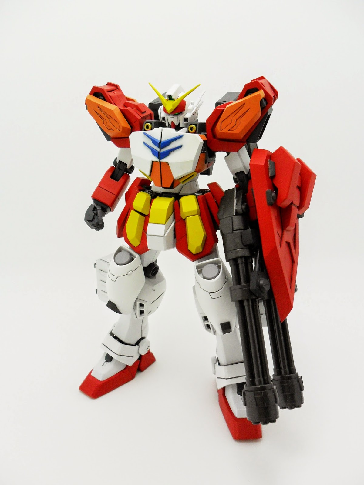 Custom Build: 1/100 Gundam Heavyarms Custom Fantasy Ver.