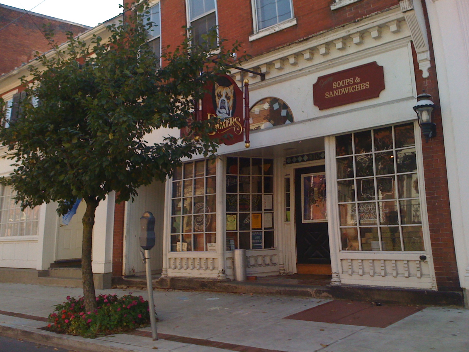 MundoBoxer.Net: Boxer's Cafe