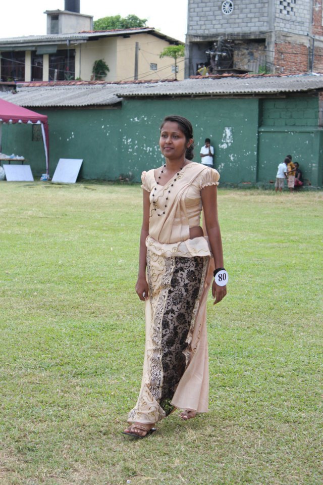 Kandyan Saree Photo - Kandyan Saree Designs