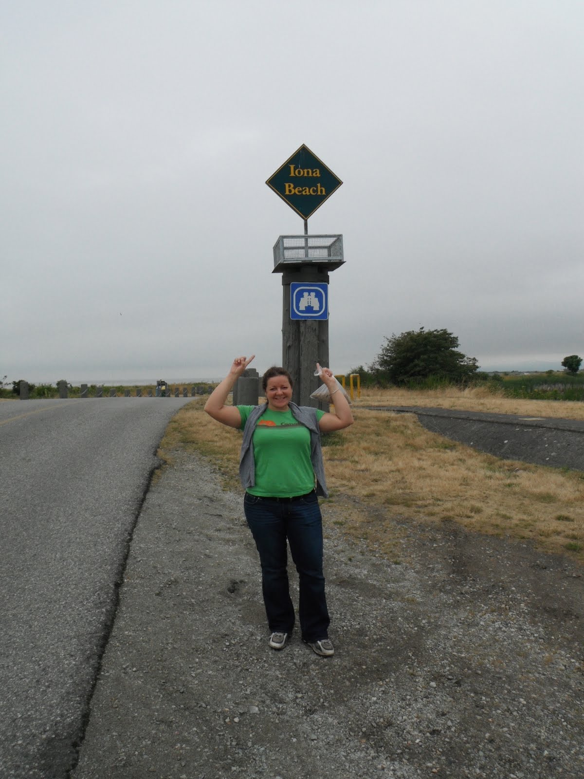 The GO Team Adventures Geocaching Blog: Iona Beach Jetty at Iona Beach ...