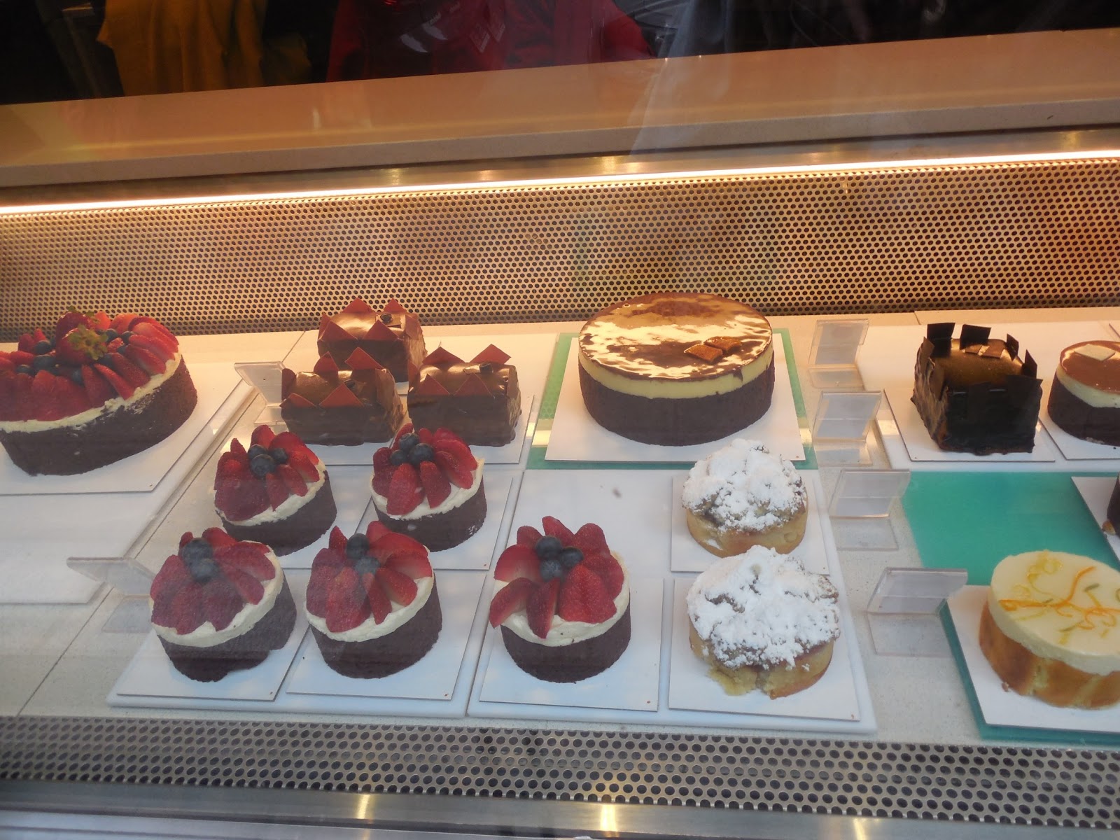 Mi pequeño gran mundo: Pasteles, ricos pasteles