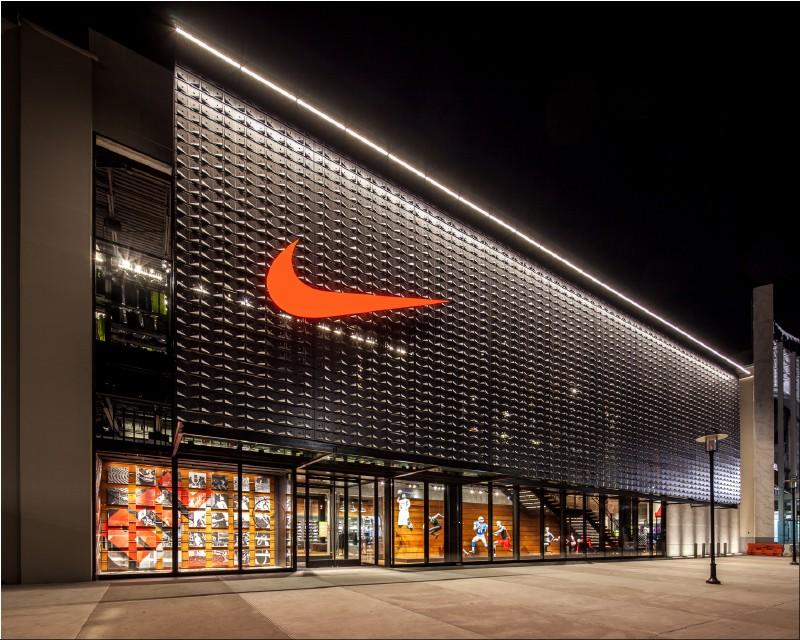 Historia y Origen de Nike Internacional Inc. ~ Logistica Inversa