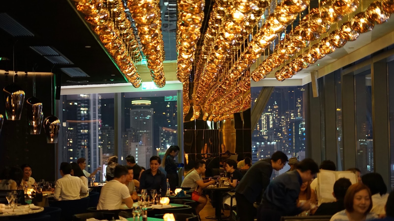 FoodMeUpScotty: ALTO Bar and Grill by Dining Concepts - wow, what a view