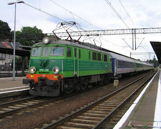 Pociągi pod specjalnym nadzorem: EU07