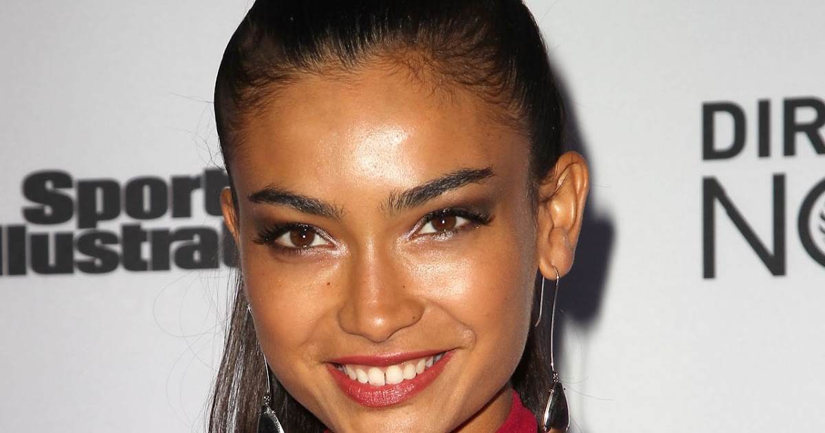 Model Crush: Kelly Gale SI Swimsuit Edition Launch Event