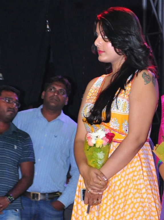 Reva New Stills Hot Photos - Hot PHOTOSHOOT Bollywood, Hollywood ...