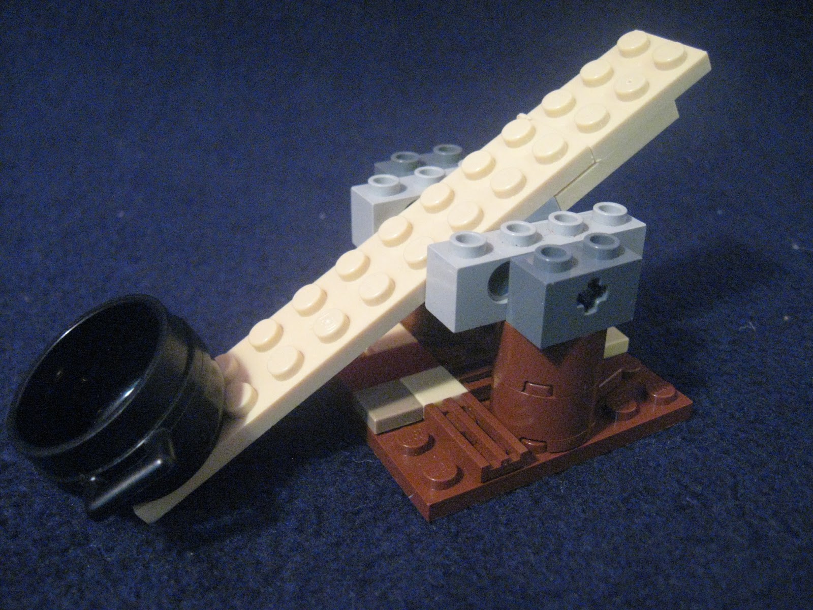 The Lego Kids: Pirate Catapult Game
