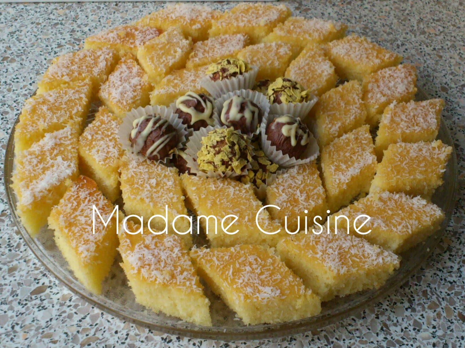Madame Cuisine: Griesmeel Cake