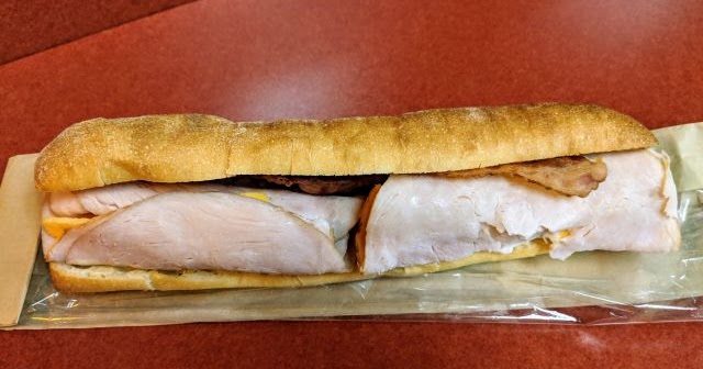 Review: Jack in the Box - Turkey, Bacon & Cheddar Pannido