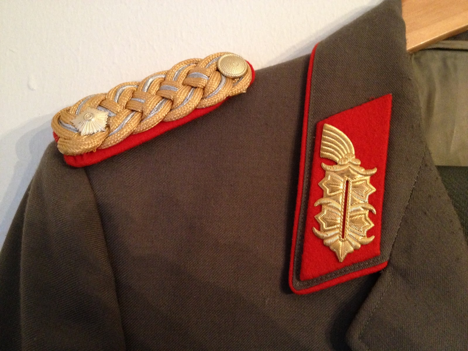 DECODED: The Cold War in Europe 1945-1995 : Generalmajor ...