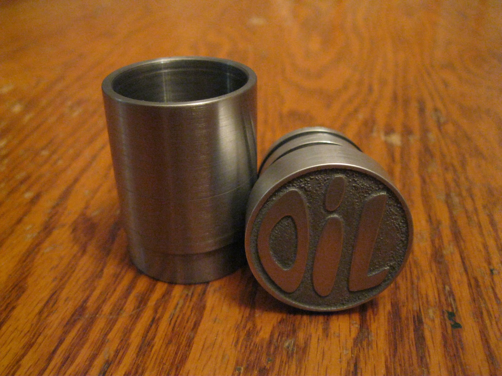 TWT Motorcycle Parts: Custom Oil Caps