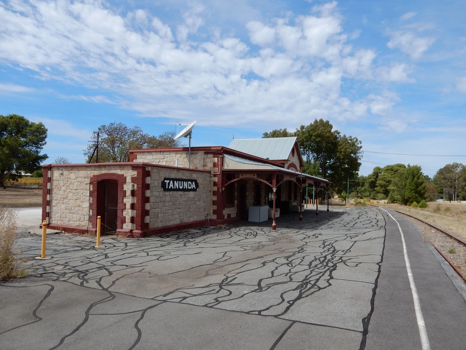 Epsilon's Interesting Trains Blog: Tanunda Railway Station