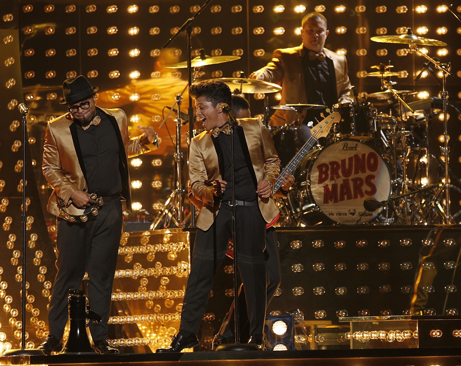 Bruno Mars Hq Photos At 54th Annual Grammy Awards Show ~ Hq Pixz