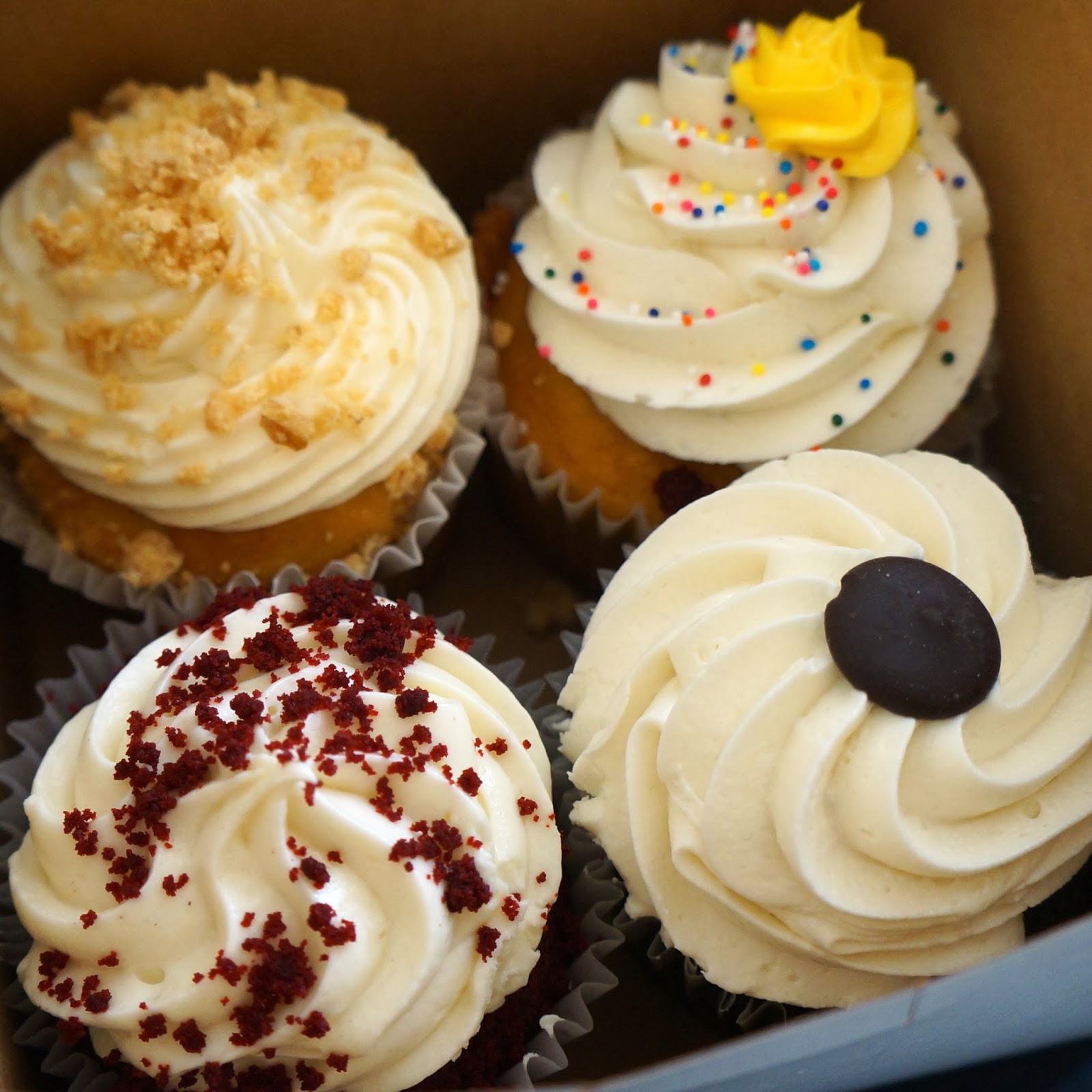 bichromatic: The Kupcake Factory Gourmet Cupcakes - Metairie, LA