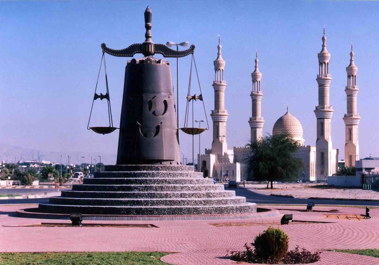 The Beautiful World: Most Beautiful Place in United Arab Emirates