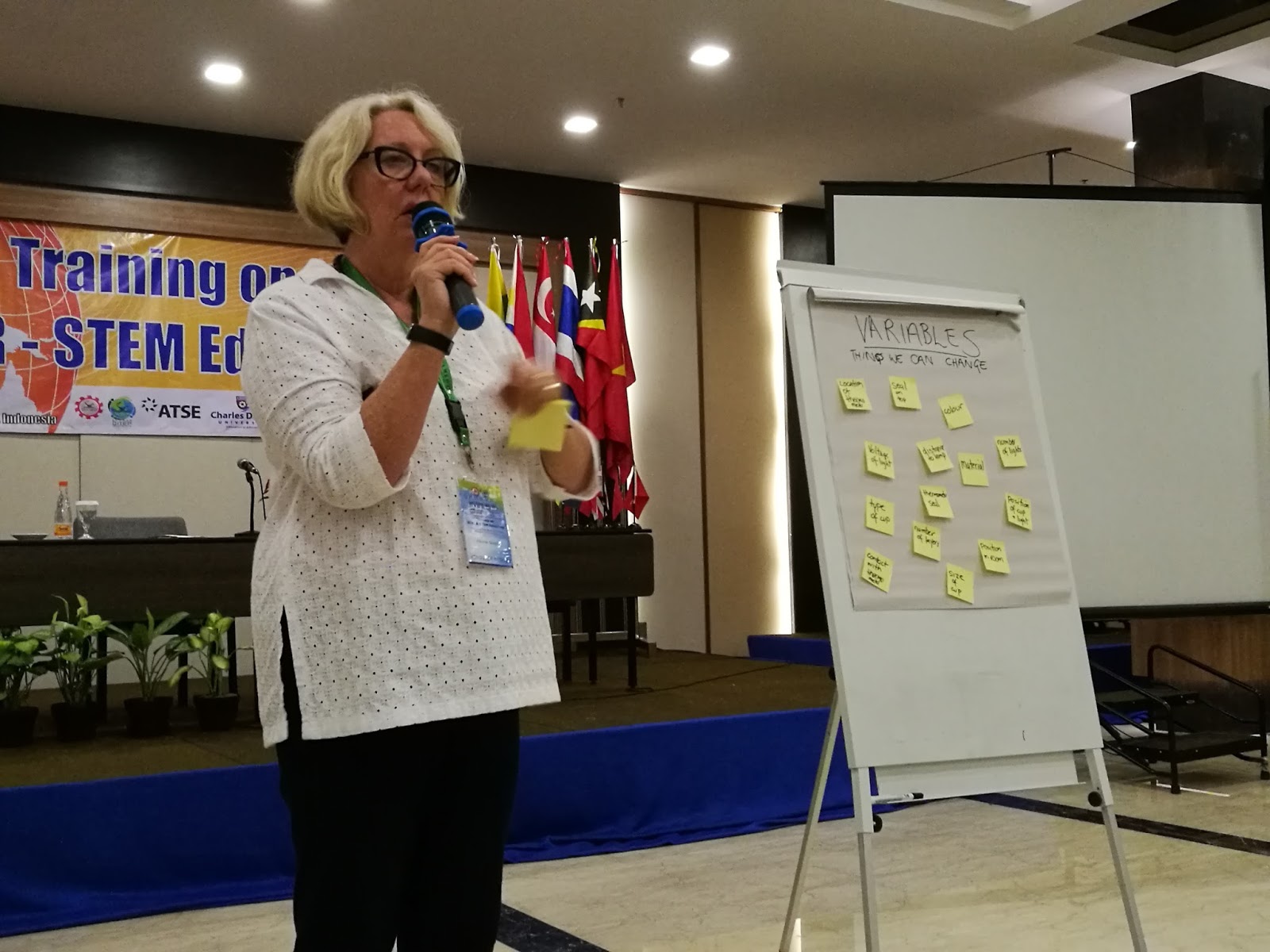 Kursus STELR -STEM Education di Bandung - Hari 04