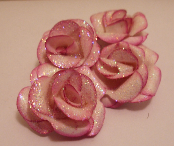 ellys crafty place: paper roses.