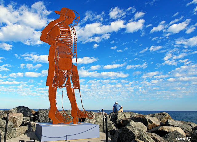 Perth Daily Photo : Sculpture by the Sea II