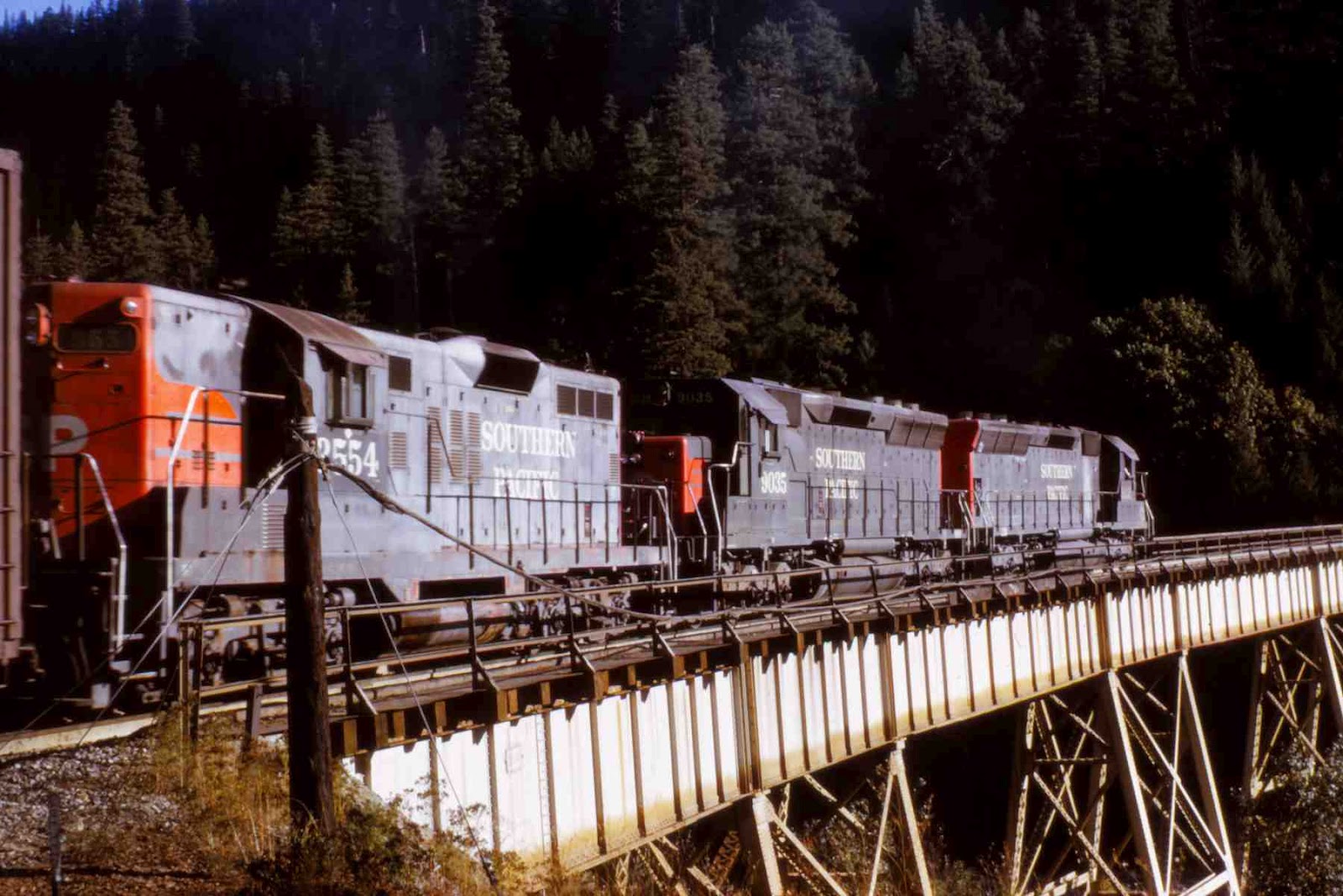 Southern Pacific Cascade Line: March 2012