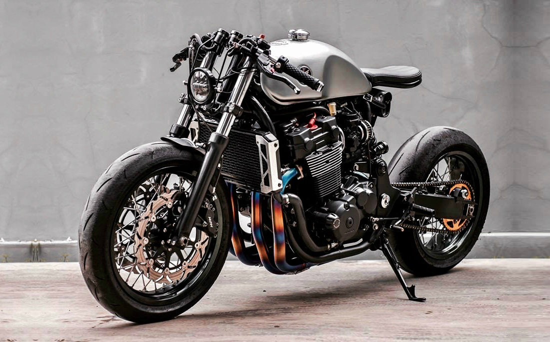 Akuma 13 - Inazuma café racer