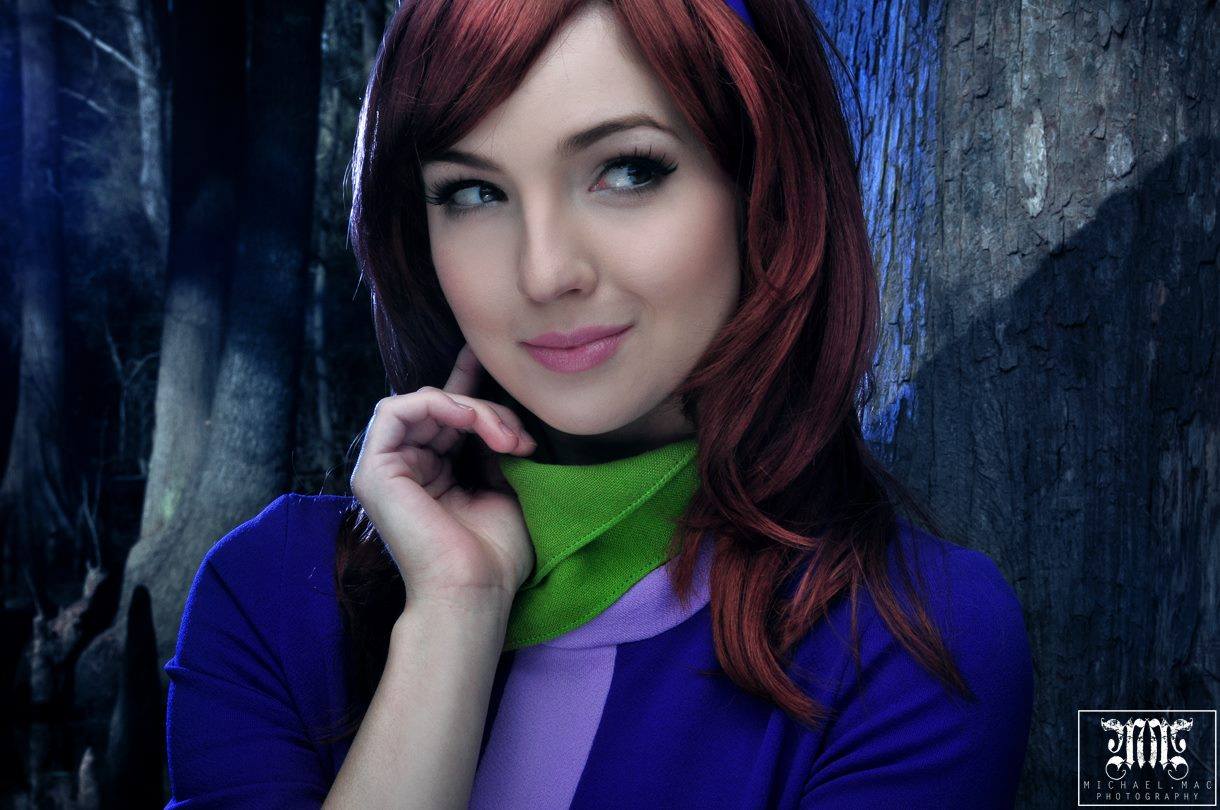 Super Sexy Daphne Scooby Doo Cosplay