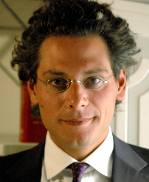 Sintomi di Verità: Michel Martone: "Laurearsi dopo i 28 anni è da ...