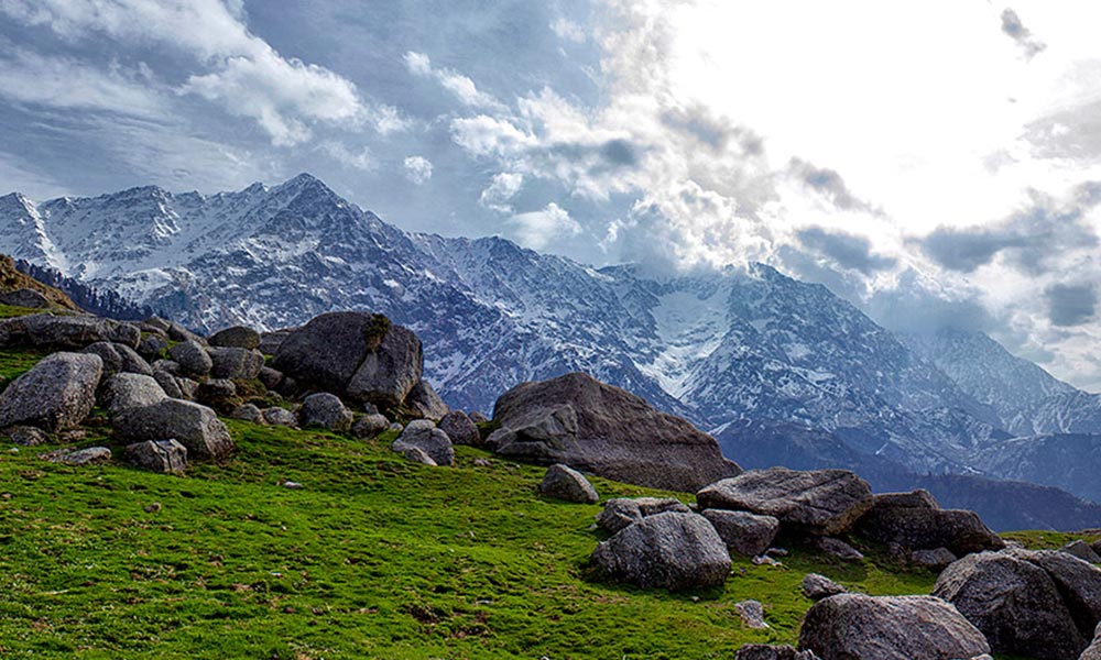 Travel-India: Dharamkot in Himachal Pradesh