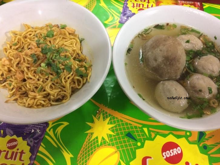 Review Bakso PMI, Bakso Rudal Terlezat di Bogor, Gede Banget! - ratutips