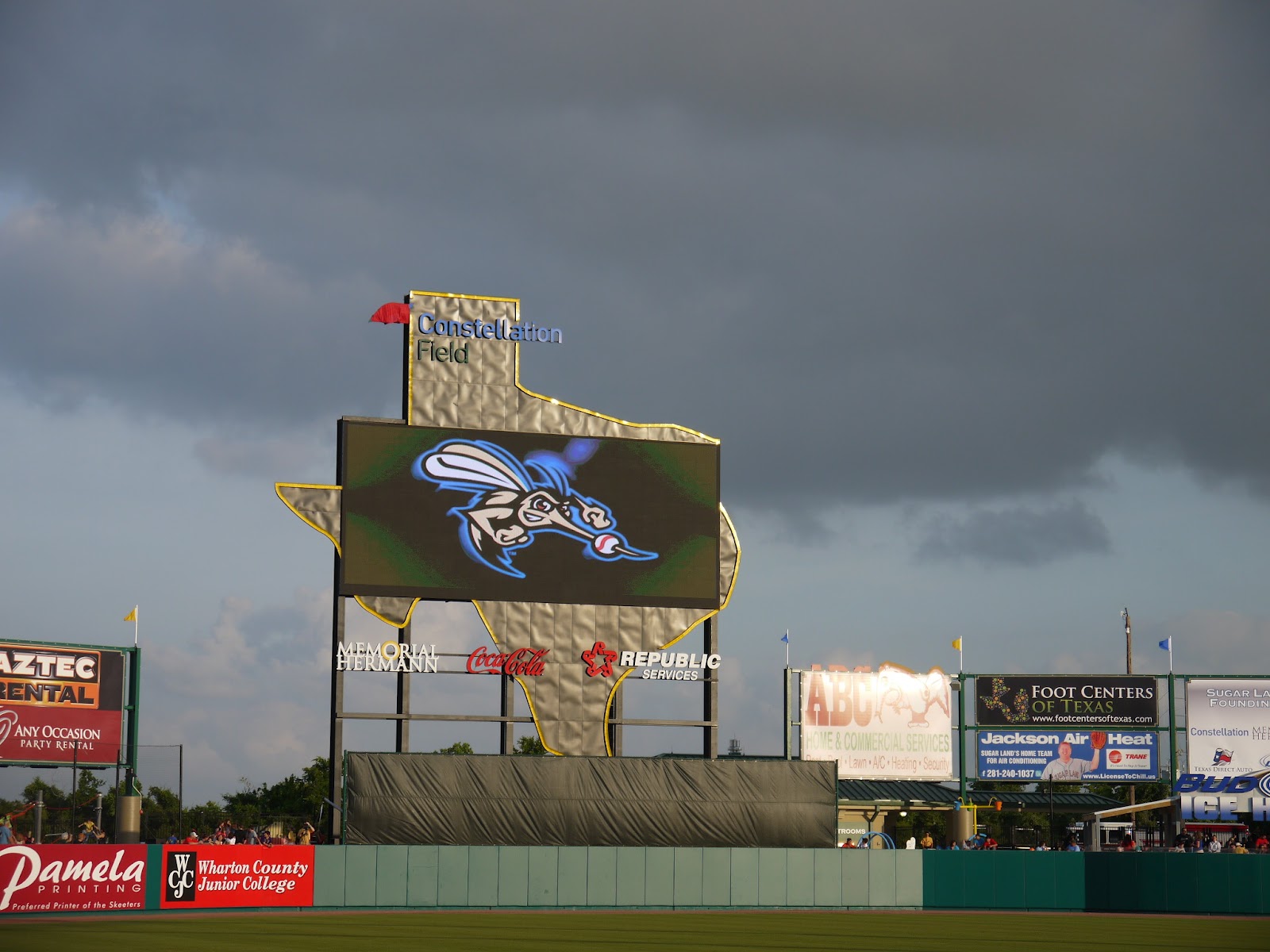 the willetts: Sugar Land Skeeters {opening weekend}