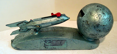 Tracy's Toys (and Some Other Stuff): The Strato Bank