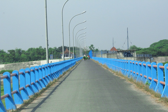 Bendung Gerak Bojonegoro