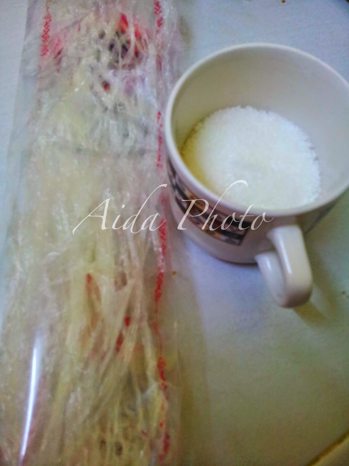 Dari Dapur Aida: Puding Roti Lapis Agar-Agar