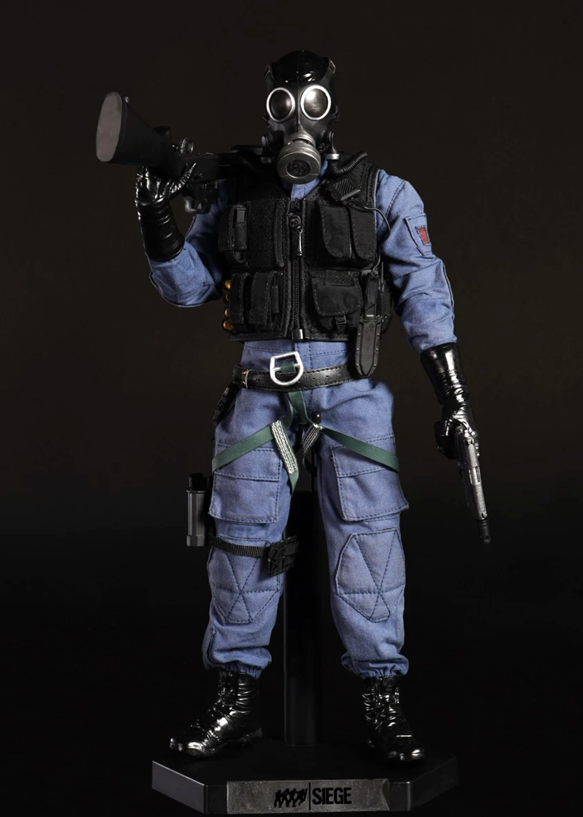 Toyhaven Pure Arts 16th Scale Tom Clancys Rainbow Six®️ Siege Smoke 12 Inch Action Figure