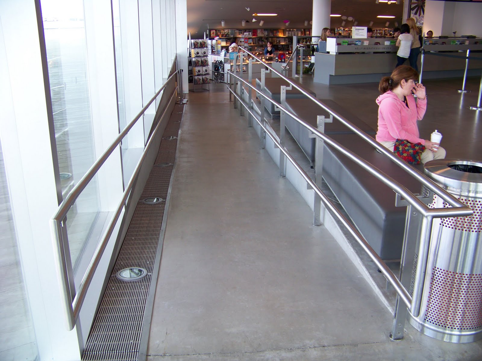 Revit Learning Club: For Monday, May 9, 2011 - ICA Lobby Stairs & Ramp