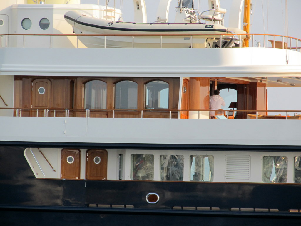 Cemetery Tour then Depart Block Island - svIslandSpirit.com