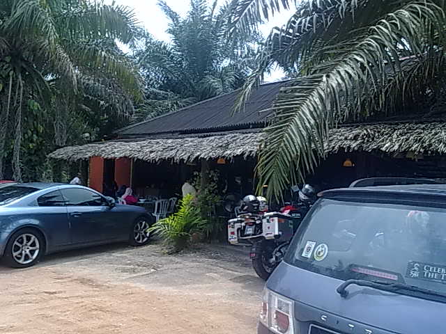 Rendang landak @ restoran selera rimba