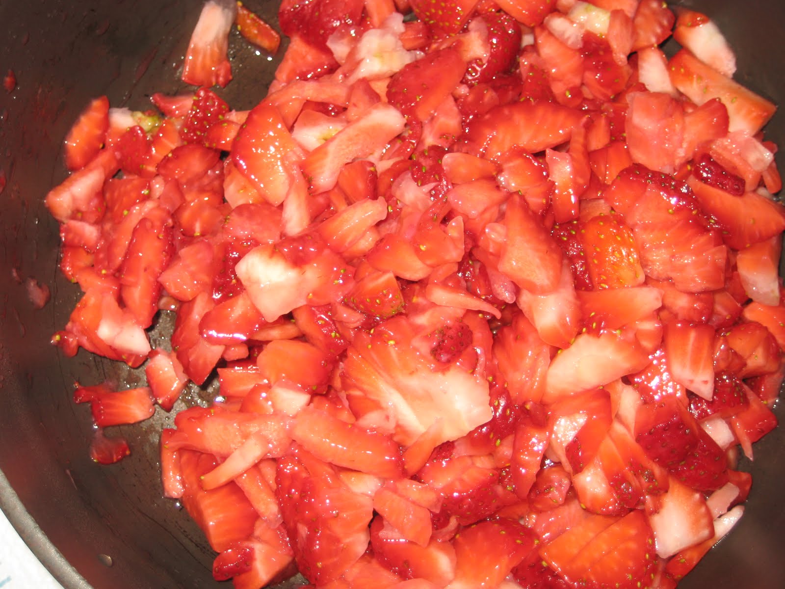 Strawberry Pickle ~ Lucky's Recipes