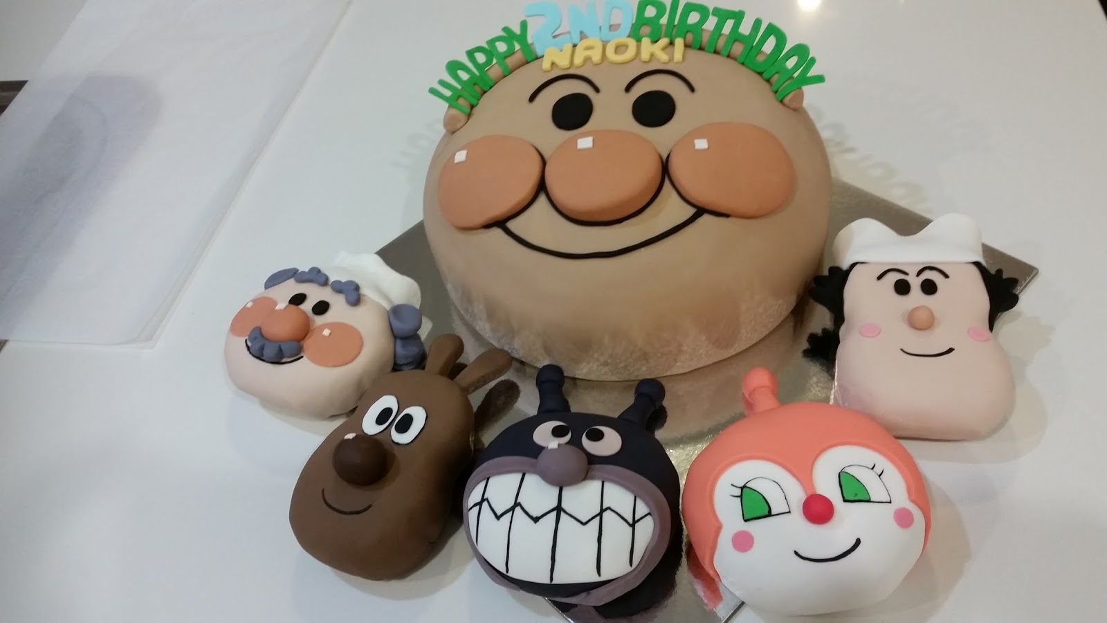 Masumi's Pastry: Anpanman Cake!